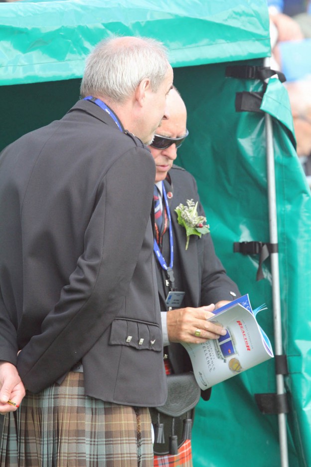 Joe Noble: the pipes|drums Interview from the Archives – Part 2 – pipes ...