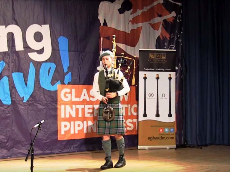 Stuart Liddell wins the Masters – pipes|drums